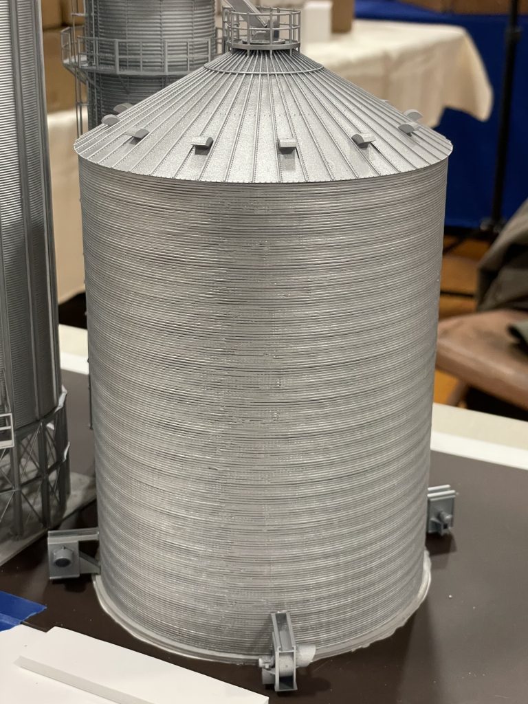 36′ Grain Bins – Tully Models
