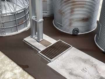 Bucket Elevator Truck/Wagon Dump – Tully Models